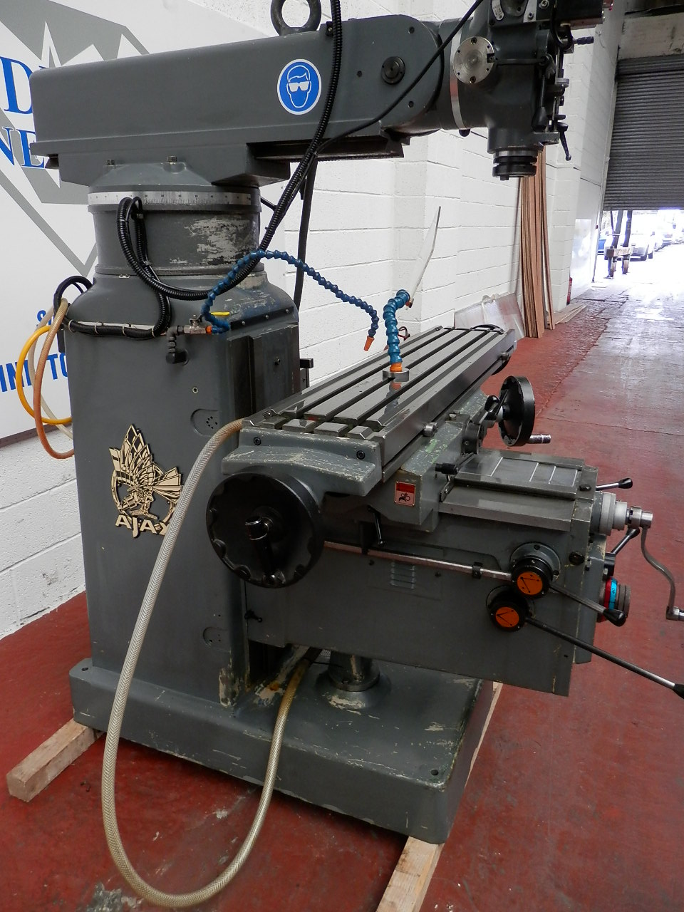 Ajax - AJT4 | Vertical turret mills | Stock Number: 3492